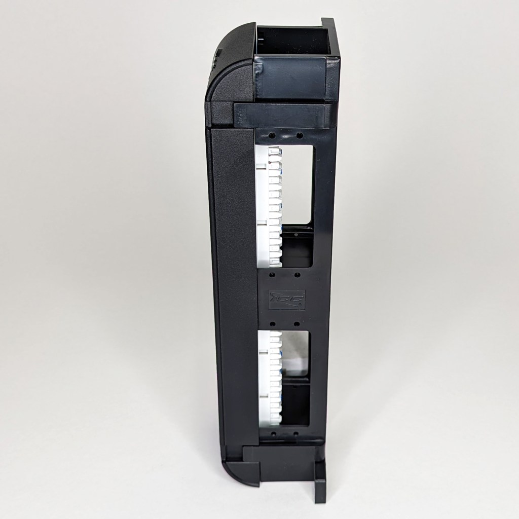 CAT5e Vertical Patch Panel with 12 Ports - ICC